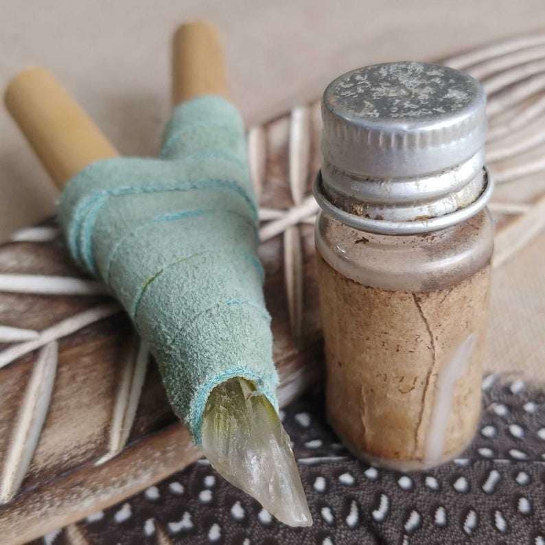 Kuripe: what is (and where to buy) the best rapé pipe | Arambol